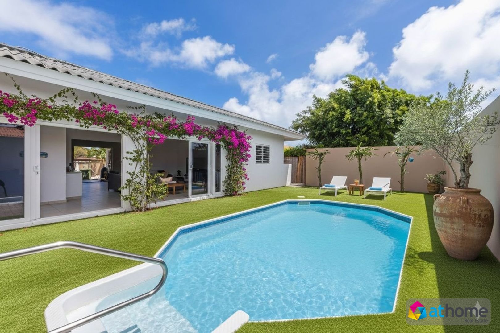 Move-in ready villa with private pool in quiet gated villa park The ...