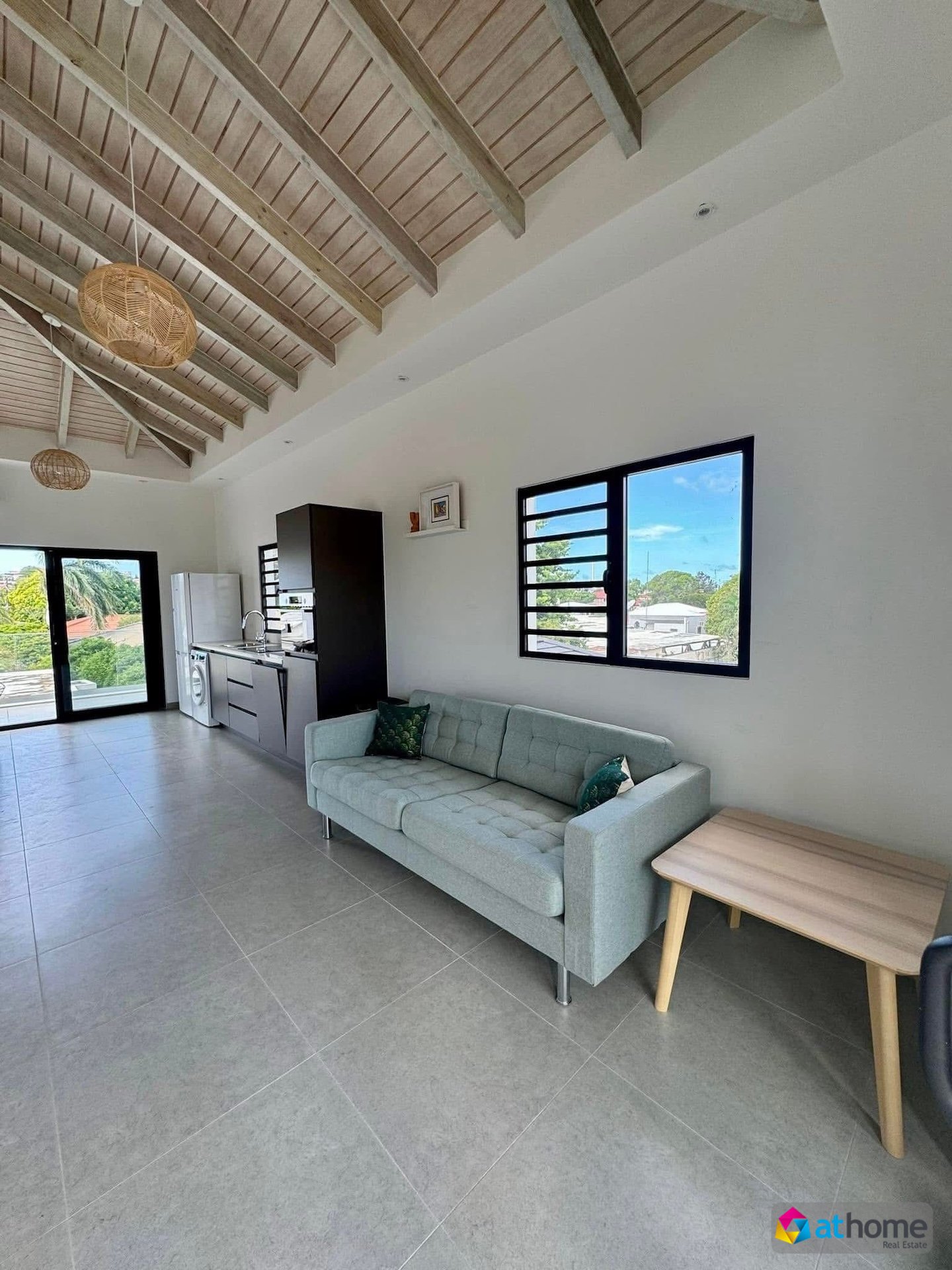 Nieuwbouw Appartement met Zwembad op Kleinschalig Resort in Matancia te ...